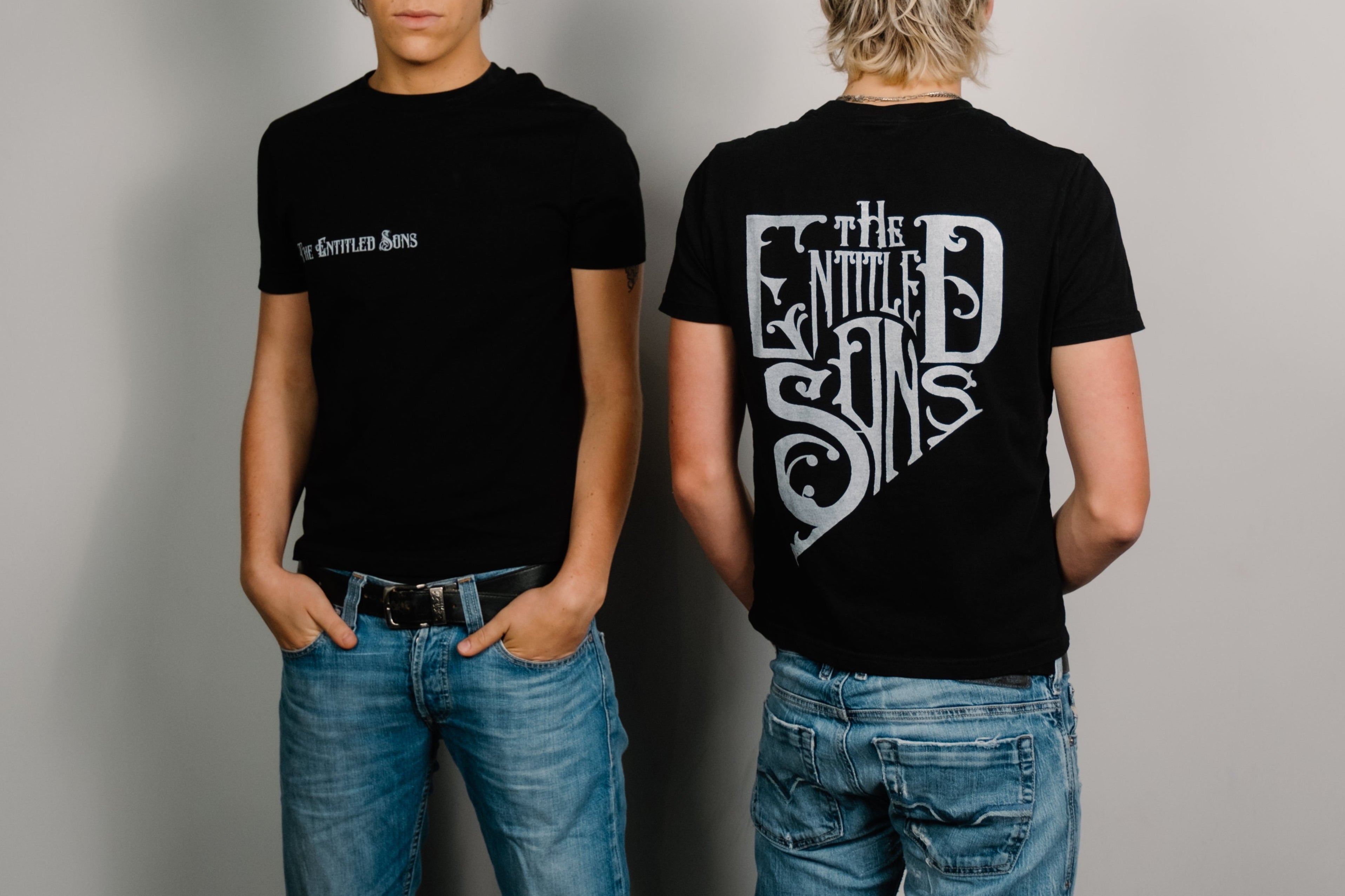 Black T-Shirt – The Entitled Sons - Store